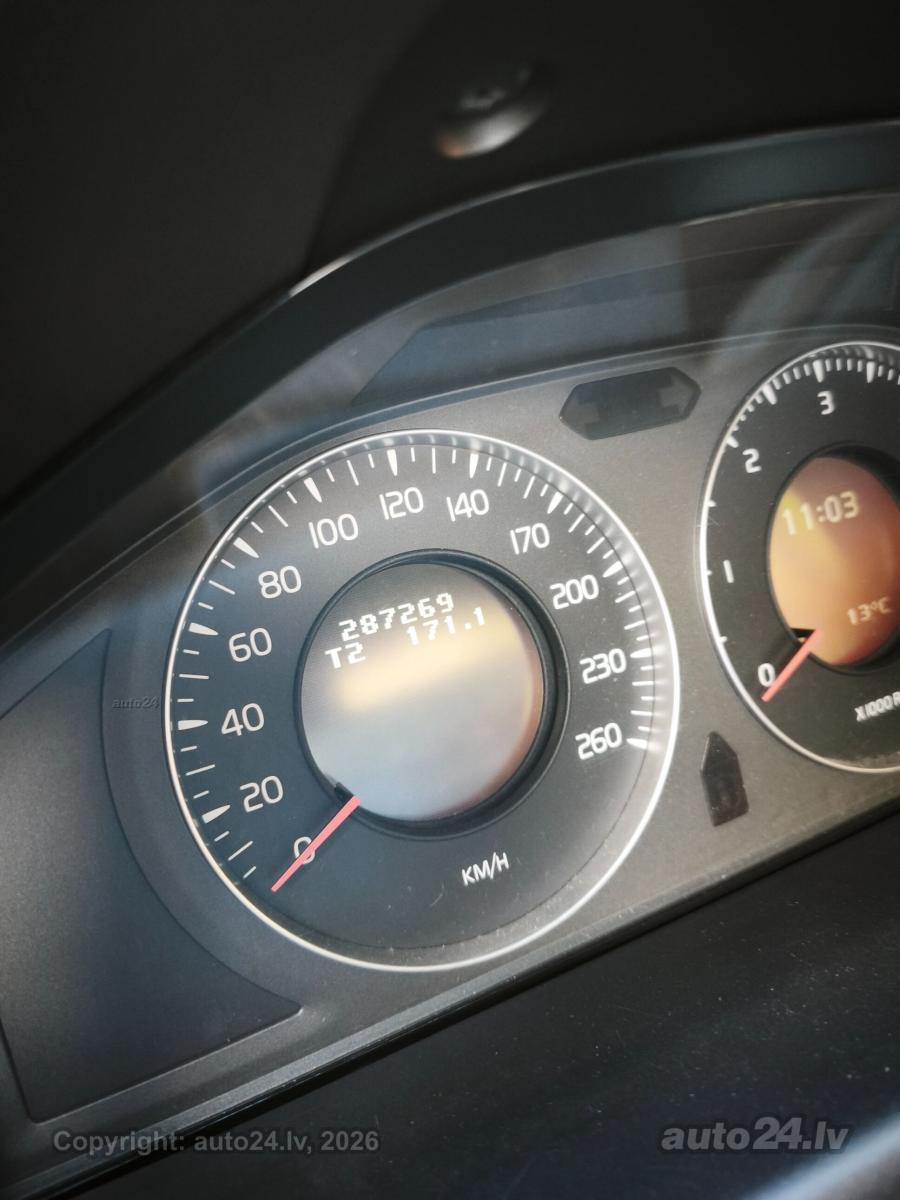 Pelēks Volvo S80 2007 Daugavpils, ar dzinēja tilpumu 2.40 L un nobraukumu 287 tūkst. km par 3500 €, foto 6 vietnē AUTOMOTO.COM.LV