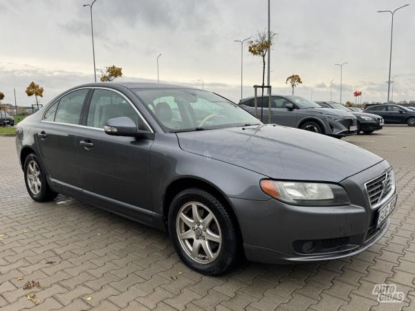 Grey Volvo S80 2007 in Panevezys, with an engine capacity of 2.40 L and mileage of 0 thousand km for 1650 €, photo 4 on AUTOMOTO.COM.LV