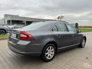 Pelēks Volvo S80 2007 Panevēža, ar dzinēja tilpumu 2.40 L un nobraukumu 0 tūkst. km par 1650 €, foto 8 vietnē AUTOMOTO.COM.LV