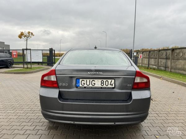 Grey Volvo S80 2007 in Panevezys, with an engine capacity of 2.40 L and mileage of 0 thousand km for 1650 €, photo 9 on AUTOMOTO.COM.LV