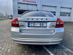 Grey Volvo S80 2008 in Ventspils, with an engine capacity of 2.40 L and mileage of 371 thousand km for 4200 €, photo 7 on AUTOMOTO.COM.LV
