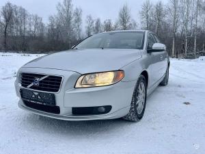 Grey Volvo S80 2008 in Utena, with an engine capacity of 2.40 L and mileage of 311 thousand km for 3250 €, photo 4 on AUTOMOTO.COM.LV