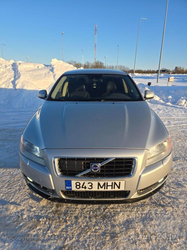 Grey Volvo S80 2008 in Tallinn, with an engine capacity of 2.40 L and mileage of 335 thousand km for 6200 €, photo 1 on AUTOMOTO.COM.LV