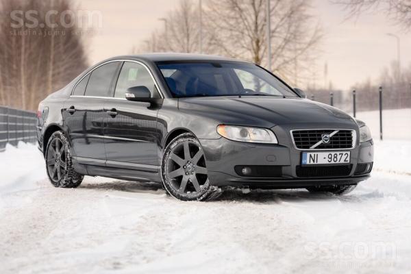 Pelēks Volvo S80 2008 Jelgava, ar dzinēja tilpumu 2.40 L un nobraukumu 312 tūkst. km par 3470 €, foto 1 vietnē AUTOMOTO.COM.LV