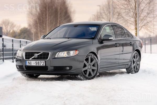 Pelēks Volvo S80 2008 Jelgava, ar dzinēja tilpumu 2.40 L un nobraukumu 312 tūkst. km par 3470 €, foto 4 vietnē AUTOMOTO.COM.LV