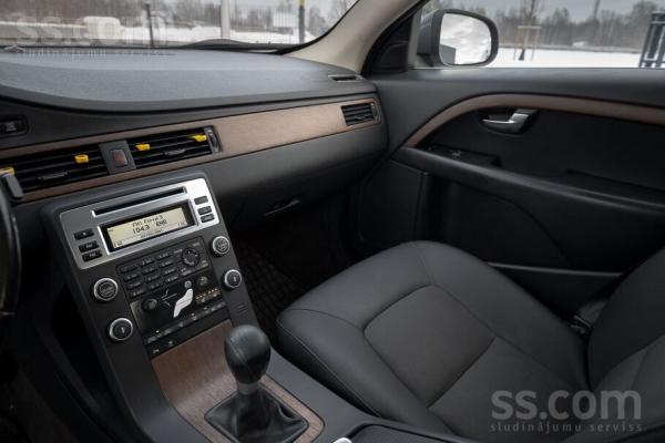 Pelēks Volvo S80 2008 Jelgava, ar dzinēja tilpumu 2.40 L un nobraukumu 312 tūkst. km par 3470 €, foto 10 vietnē AUTOMOTO.COM.LV