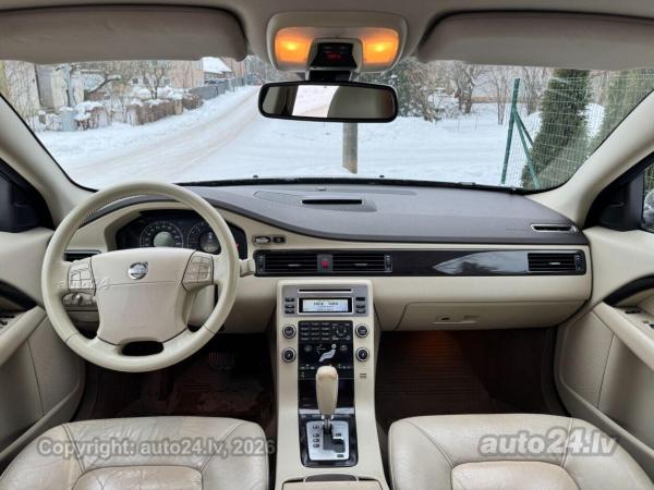 Pelēks Volvo S80 2008 Tallina, ar dzinēja tilpumu 2.40 L un nobraukumu 326 tūkst. km par 5500 €, foto 6 vietnē AUTOMOTO.COM.LV