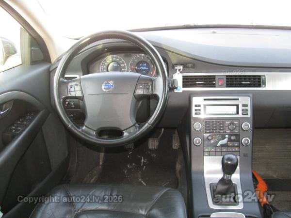 Pelēks Volvo S80 2008 Tartu, ar dzinēja tilpumu 2.00 L un nobraukumu 365 tūkst. km par 5500 €, foto 9 vietnē AUTOMOTO.COM.LV