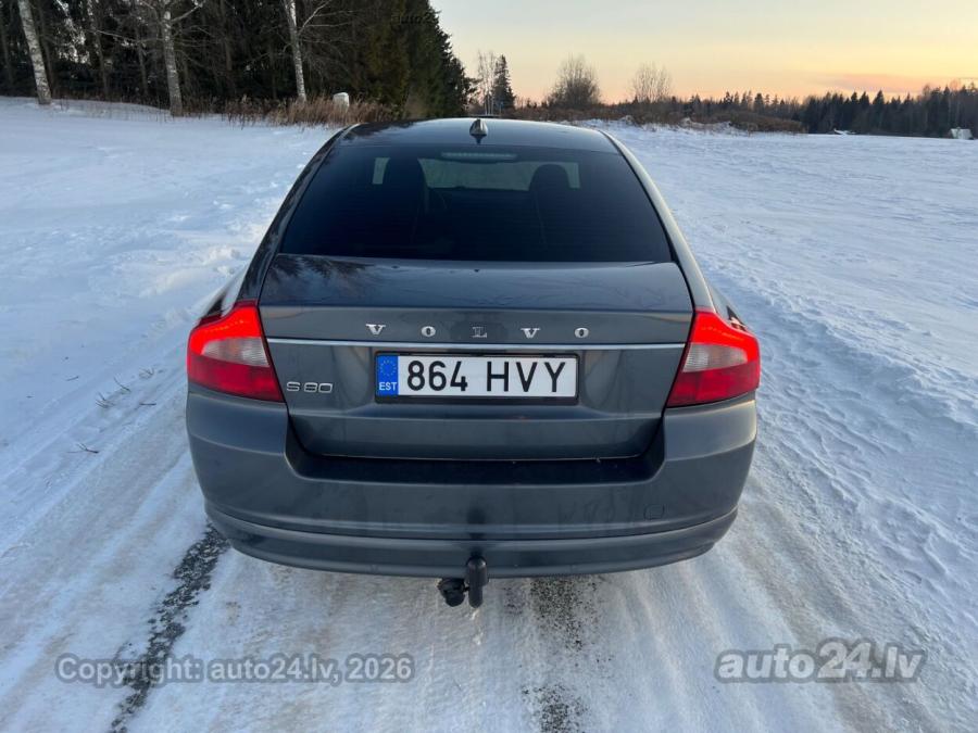 Pelēks Volvo S80 2008 Tartu, ar dzinēja tilpumu 2.00 L un nobraukumu 365 tūkst. km par 5500 €, foto 8 vietnē AUTOMOTO.COM.LV
