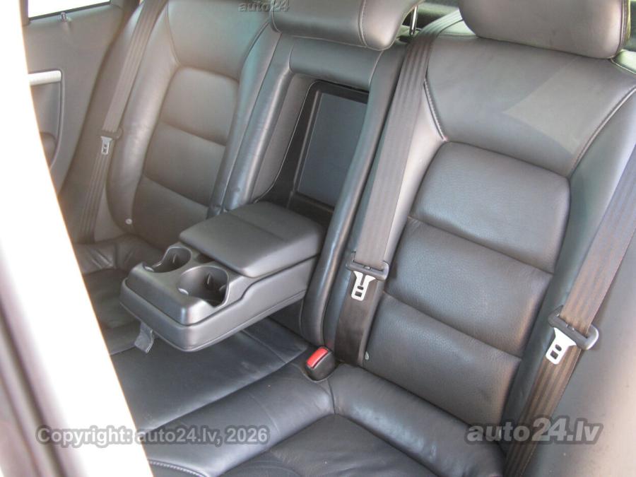 Pelēks Volvo S80 2008 Tartu, ar dzinēja tilpumu 2.00 L un nobraukumu 365 tūkst. km par 5500 €, foto 13 vietnē AUTOMOTO.COM.LV