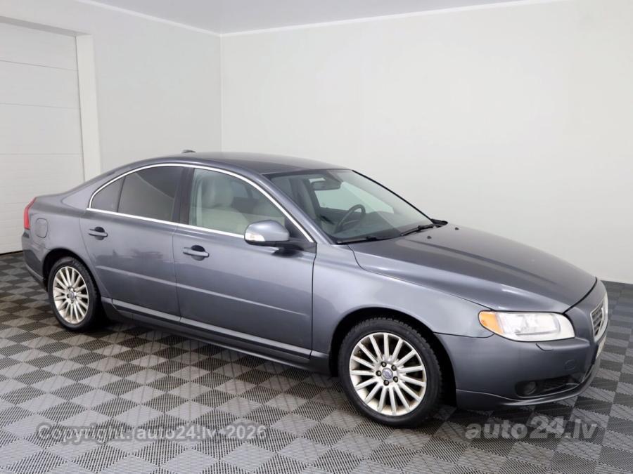 Grey Volvo S80 2008 in Tallinn, with an engine capacity of 2.40 L and mileage of 349 thousand km for 1499 €, photo 1 on AUTOMOTO.COM.LV