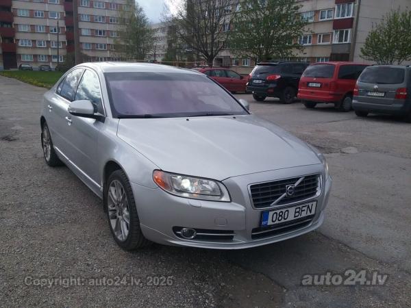 Pelēks Volvo S80 2008 Tallina, ar dzinēja tilpumu 2.40 L un nobraukumu 280 tūkst. km par 5300 €, foto 2 vietnē AUTOMOTO.COM.LV