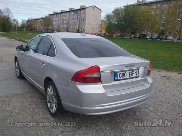 Pelēks Volvo S80 2008 Tallina, ar dzinēja tilpumu 2.40 L un nobraukumu 280 tūkst. km par 5300 €, foto 3 vietnē AUTOMOTO.COM.LV