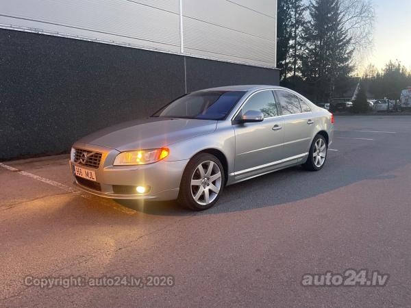 Grey Volvo S80 2008 in Parnu, with an engine capacity of 2.40 L and mileage of 0 thousand km for 3700 €, photo 1 on AUTOMOTO.COM.LV
