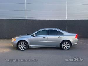 Grey Volvo S80 2008 in Parnu, with an engine capacity of 2.40 L and mileage of 0 thousand km for 3700 €, photo 5 on AUTOMOTO.COM.LV