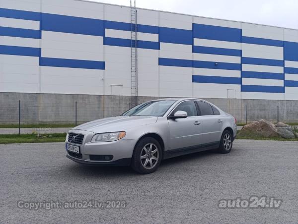 Pelēks Volvo S80 2008 Tallina, ar dzinēja tilpumu 2.40 L un nobraukumu 375 tūkst. km par 2399 €, foto 5 vietnē AUTOMOTO.COM.LV