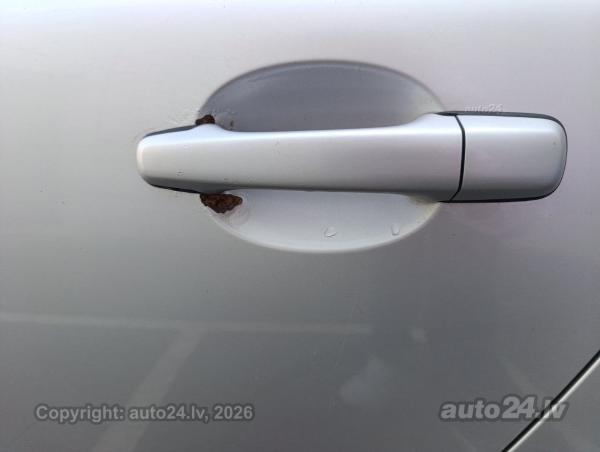 Pelēks Volvo S80 2008 Tallina, ar dzinēja tilpumu 2.40 L un nobraukumu 375 tūkst. km par 2399 €, foto 10 vietnē AUTOMOTO.COM.LV