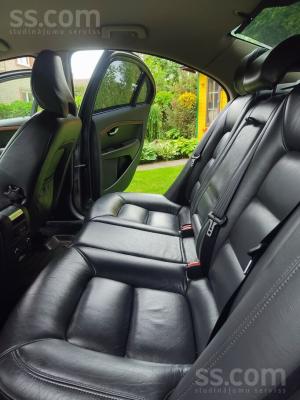 Pelēks Volvo S80 2008 Jēkabpils, ar dzinēja tilpumu 2.40 L un nobraukumu 0 tūkst. km par 2600 €, foto 14 vietnē AUTOMOTO.COM.LV