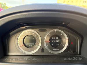 Pelēks Volvo S80 2008 Rapla, ar dzinēja tilpumu 2.40 L un nobraukumu 410 tūkst. km par 3000 €, foto 13 vietnē AUTOMOTO.COM.LV