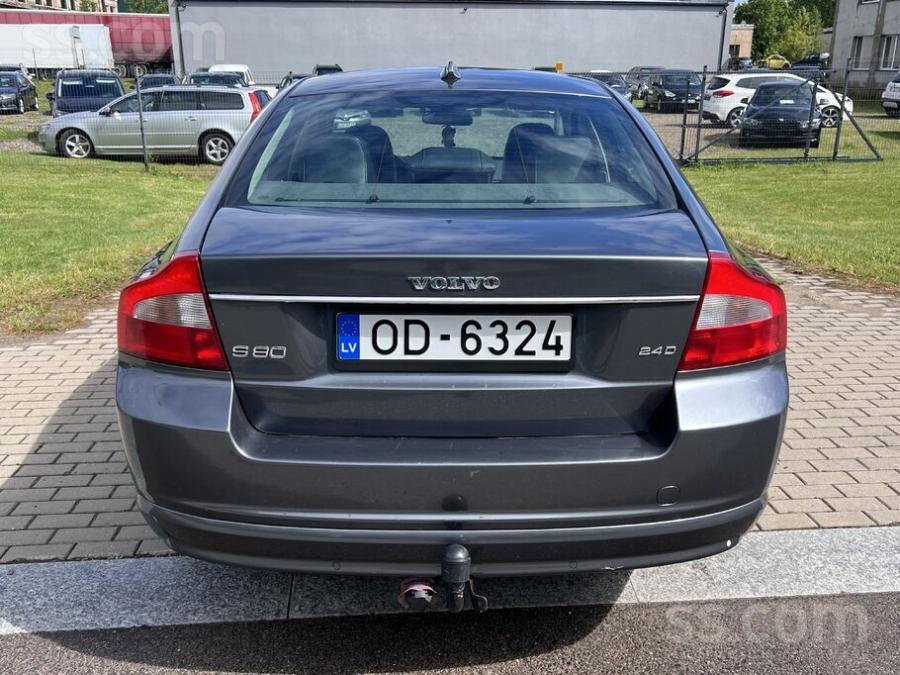 Pelēks Volvo S80 2008 Limbaži, ar dzinēja tilpumu 2.40 L un nobraukumu 275 tūkst. km par 4350 €, foto 11 vietnē AUTOMOTO.COM.LV