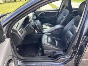 Pelēks Volvo S80 2008 Limbaži, ar dzinēja tilpumu 2.40 L un nobraukumu 275 tūkst. km par 4350 €, foto 16 vietnē AUTOMOTO.COM.LV