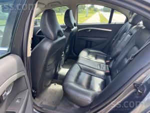 Pelēks Volvo S80 2008 Limbaži, ar dzinēja tilpumu 2.40 L un nobraukumu 275 tūkst. km par 4350 €, foto 19 vietnē AUTOMOTO.COM.LV