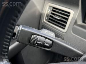 Pelēks Volvo S80 2008 Limbaži, ar dzinēja tilpumu 2.40 L un nobraukumu 275 tūkst. km par 4350 €, foto 39 vietnē AUTOMOTO.COM.LV