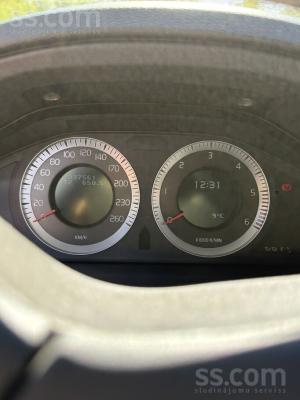 Grey Volvo S80 2008 in Riga, with an engine capacity of 2.40 L and mileage of 338 thousand km for 3500 €, photo 14 on AUTOMOTO.COM.LV