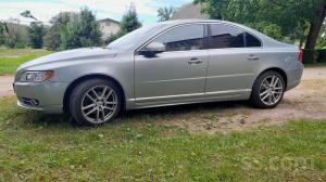 Pelēks Volvo S80 2008 Limbaži, ar dzinēja tilpumu 2.40 L un nobraukumu 390 tūkst. km par 4000 €, foto 6 vietnē AUTOMOTO.COM.LV