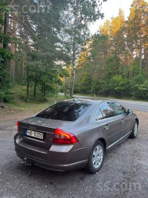 Grey Volvo S80 2008 in Riga, with an engine capacity of 2.40 L and mileage of 622 thousand km for 2300 €, photo  on AUTOMOTO.COM.LV