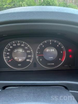 Pelēks Volvo S80 2008 Rīga, ar dzinēja tilpumu 2.40 L un nobraukumu 622 tūkst. km par 2300 €, foto 8 vietnē AUTOMOTO.COM.LV