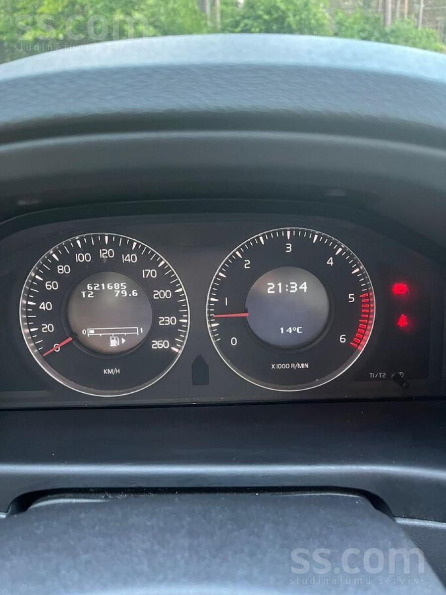 Pelēks Volvo S80 2008 Rīga, ar dzinēja tilpumu 2.40 L un nobraukumu 622 tūkst. km par 2300 €, foto 8 vietnē AUTOMOTO.COM.LV