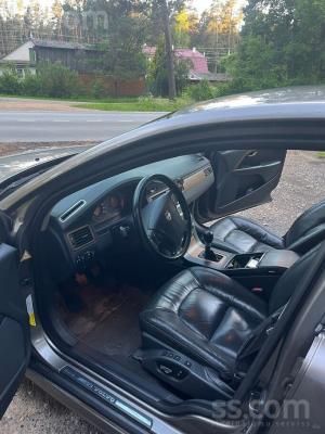 Pelēks Volvo S80 2008 Rīga, ar dzinēja tilpumu 2.40 L un nobraukumu 622 tūkst. km par 2300 €, foto 10 vietnē AUTOMOTO.COM.LV