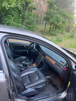 Pelēks Volvo S80 2008 Rīga, ar dzinēja tilpumu 2.40 L un nobraukumu 622 tūkst. km par 2300 €, foto 11 vietnē AUTOMOTO.COM.LV