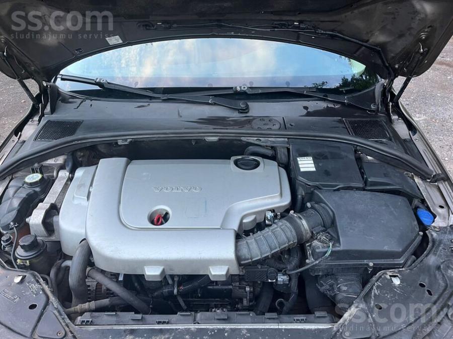 Pelēks Volvo S80 2008 Rīga, ar dzinēja tilpumu 2.40 L un nobraukumu 622 tūkst. km par 2300 €, foto 15 vietnē AUTOMOTO.COM.LV