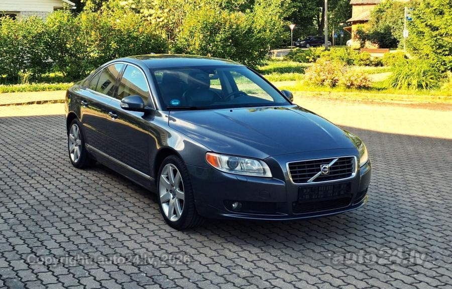 Pelēks Volvo S80 2008 Paide, ar dzinēja tilpumu 2.40 L un nobraukumu 349 tūkst. km par 5750 €, foto 4 vietnē AUTOMOTO.COM.LV