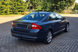 Pelēks Volvo S80 2008 Paide, ar dzinēja tilpumu 2.40 L un nobraukumu 349 tūkst. km par 5750 €, foto 8 vietnē AUTOMOTO.COM.LV