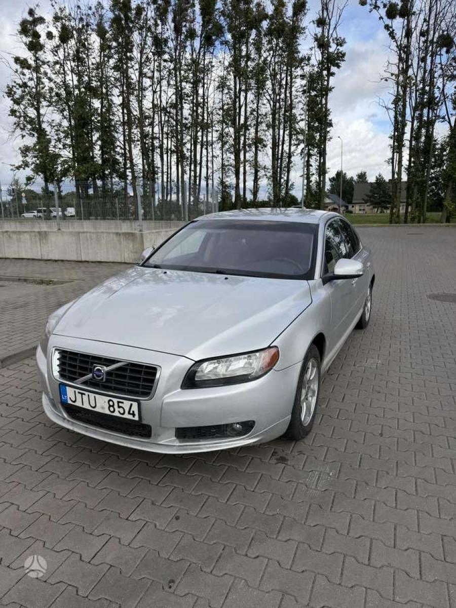 Pelēks Volvo S80 2008 Kauņa, ar dzinēja tilpumu 2.40 L un nobraukumu 320 tūkst. km par 1999 €, foto 3 vietnē AUTOMOTO.COM.LV