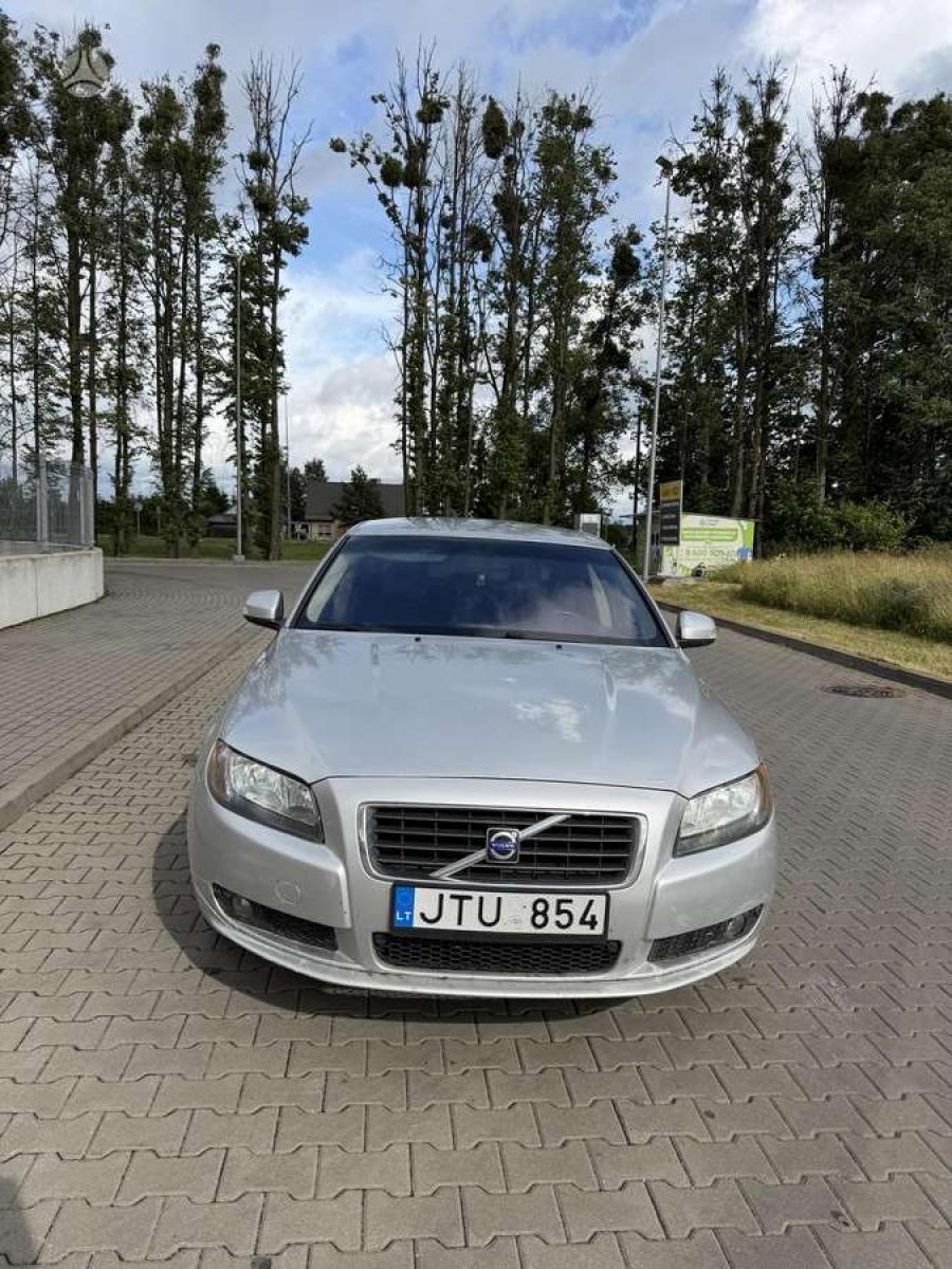 Pelēks Volvo S80 2008 Kauņa, ar dzinēja tilpumu 2.40 L un nobraukumu 320 tūkst. km par 1999 €, foto 8 vietnē AUTOMOTO.COM.LV
