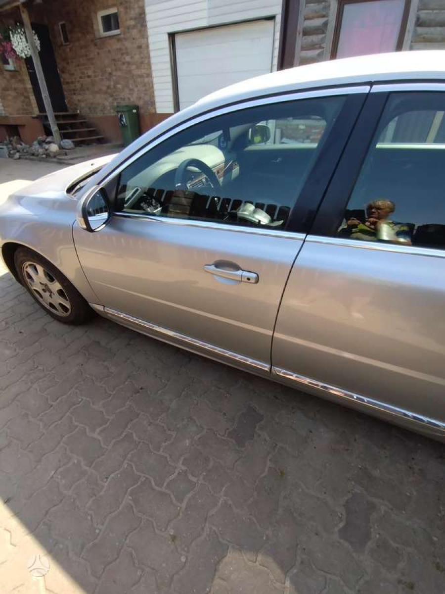 Pelēks Volvo S80 2008 Kauņa, ar dzinēja tilpumu 2.40 L un nobraukumu 278 tūkst. km par 3000 €, foto 7 vietnē AUTOMOTO.COM.LV