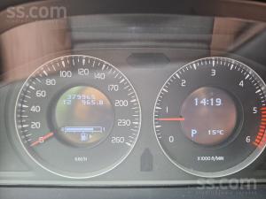 Grey Volvo S80 2008 in Madona, with an engine capacity of 2.40 L and mileage of 380 thousand km for 4500 €, photo 10 on AUTOMOTO.COM.LV