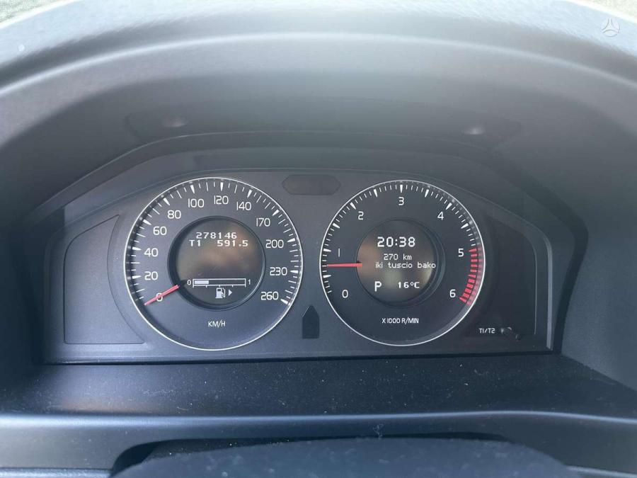 Grey Volvo S80 2008 in Vilnius, with an engine capacity of 2.40 L and mileage of 270 thousand km for 3500 €, photo 17 on AUTOMOTO.COM.LV