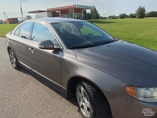 Pelēks Volvo S80 2008 Joniškis, ar dzinēja tilpumu 2.40 L un nobraukumu 346 tūkst. km par 3900 €, foto 1 vietnē AUTOMOTO.COM.LV