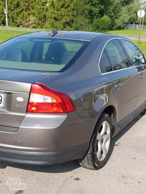 Grey Volvo S80 2008 in Joniskis, with an engine capacity of 2.40 L and mileage of 346 thousand km for 3900 €, photo 3 on AUTOMOTO.COM.LV