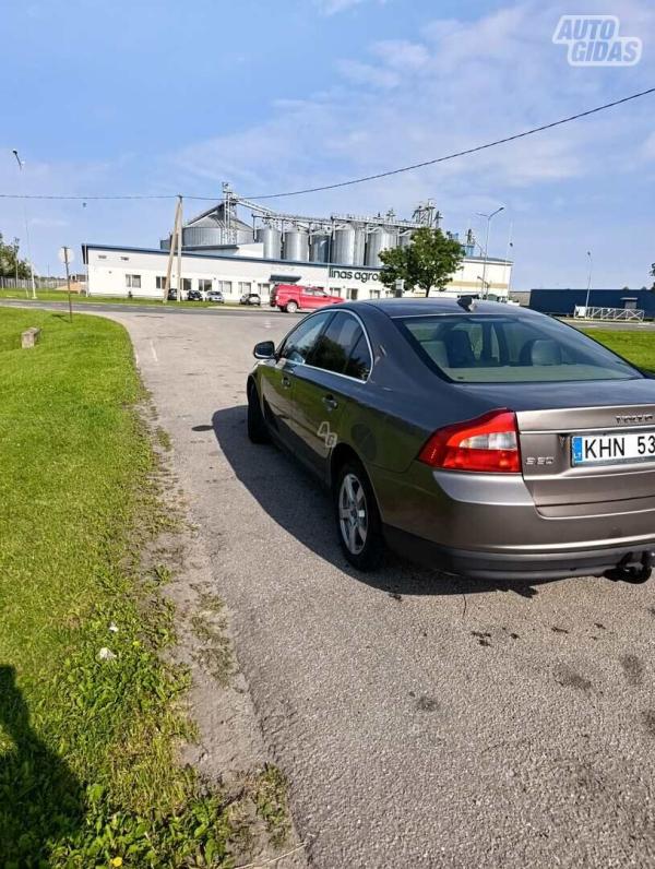 Pelēks Volvo S80 2008 Joniškis, ar dzinēja tilpumu 2.40 L un nobraukumu 346 tūkst. km par 3900 €, foto 9 vietnē AUTOMOTO.COM.LV