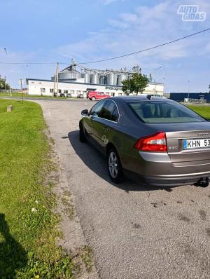 Grey Volvo S80 2008 in Joniskis, with an engine capacity of 2.40 L and mileage of 346 thousand km for 3900 €, photo 10 on AUTOMOTO.COM.LV