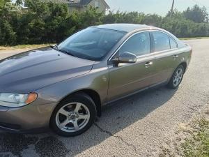 Grey Volvo S80 2008 in Joniskis, with an engine capacity of 2.40 L and mileage of 346 thousand km for 3900 €, photo 11 on AUTOMOTO.COM.LV