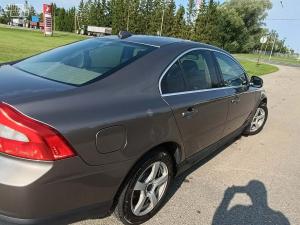 Grey Volvo S80 2008 in Joniskis, with an engine capacity of 2.40 L and mileage of 346 thousand km for 3900 €, photo 12 on AUTOMOTO.COM.LV