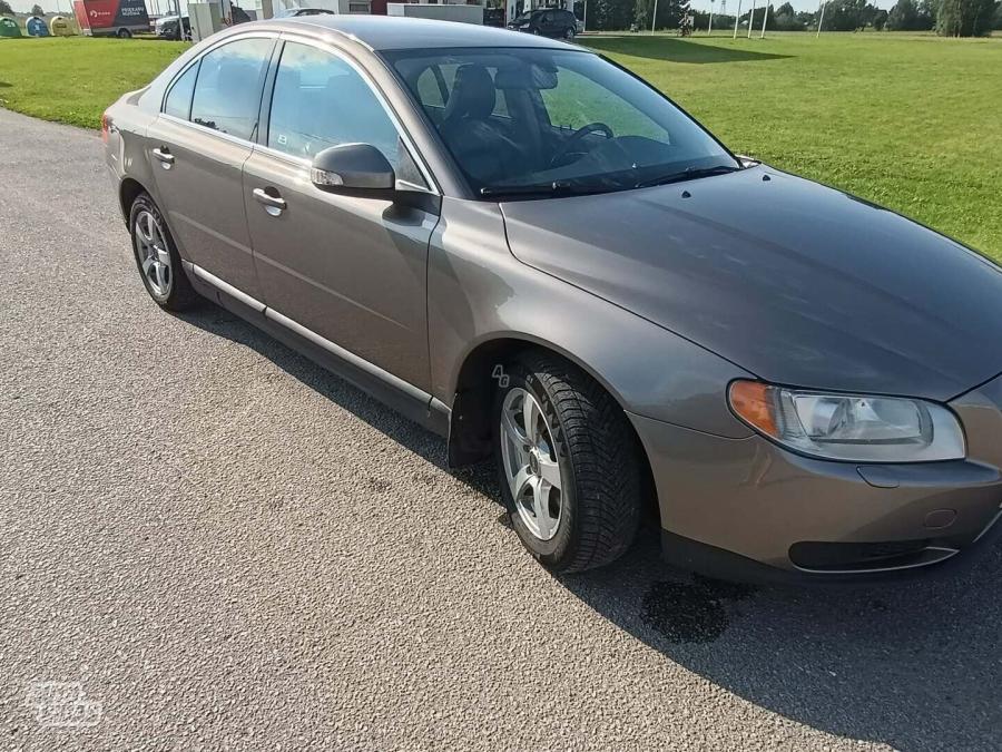 Grey Volvo S80 2008 in Joniskis, with an engine capacity of 2.40 L and mileage of 346 thousand km for 3900 €, photo 20 on AUTOMOTO.COM.LV