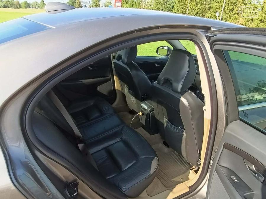 Grey Volvo S80 2008 in Joniskis, with an engine capacity of 2.40 L and mileage of 346 thousand km for 3900 €, photo 34 on AUTOMOTO.COM.LV